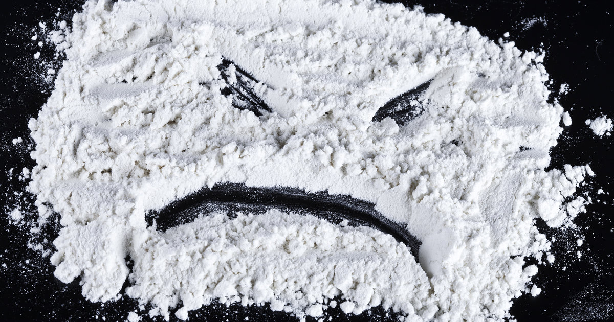 Signs of Cocaine Use - Unusual Amount of Cocaine Discovered in the U.K ...