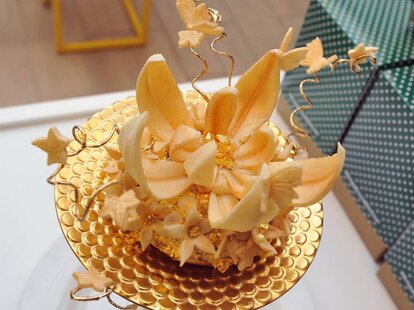 World's Most Expensive Donut - Krispy Kreme UK Makes $1,685 Treat with ...