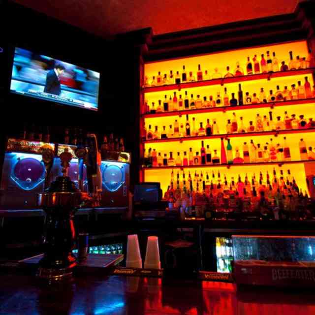 Erin Rose Bar - Thrillist