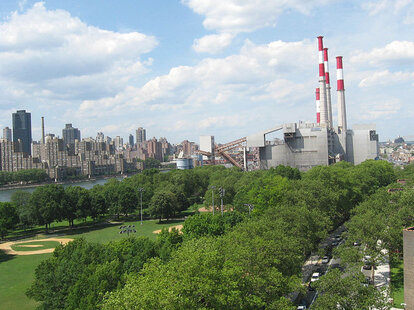 Queensbridge Park: A Other in Queens, NY - Thrillist