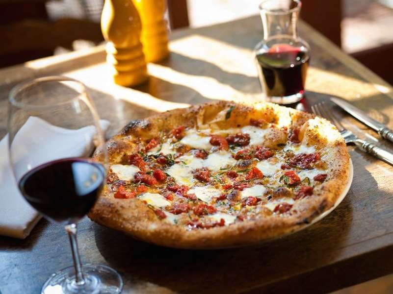 Sette Luna: A Restaurant in Easton, PA - Thrillist