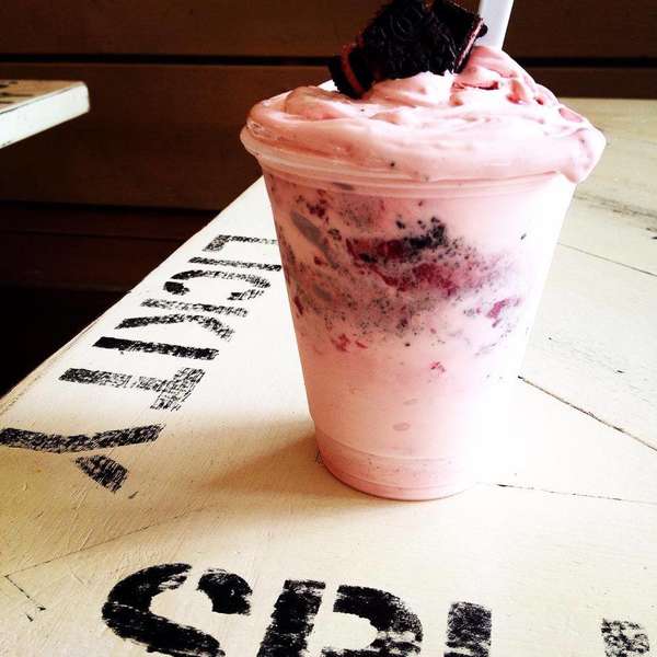 Lickity Split Frozen Custard & Sweets: A Restaurant in Chicago, IL ...