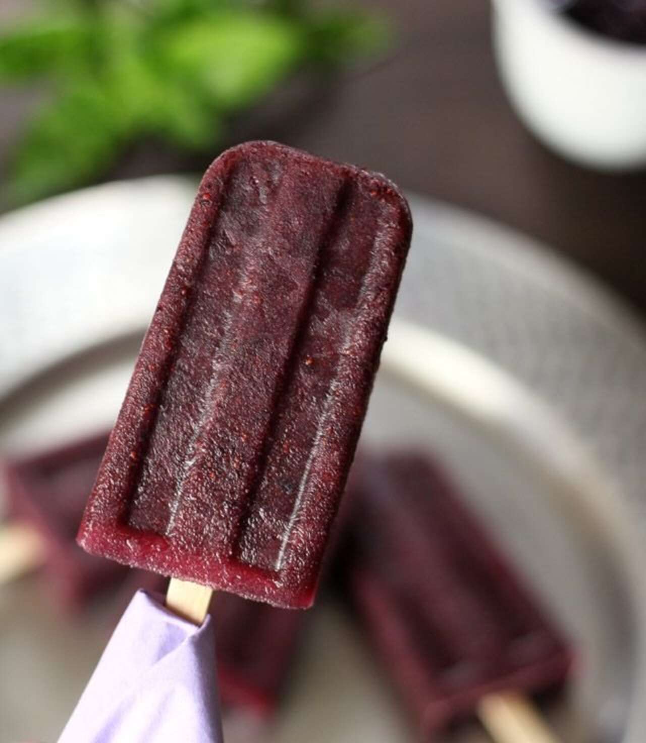 Boozy Ice Pop Recipes - How to Make Margarita, Sangria, and Wine ...
