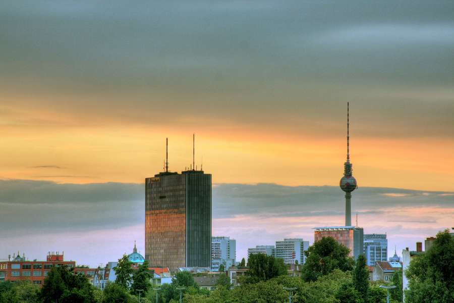 Berlin Travel Rules: Do's and Don'ts / Commandments - Thrillist