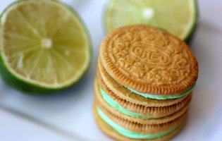 Limeade Oreos Taste-Test - Thrillist
