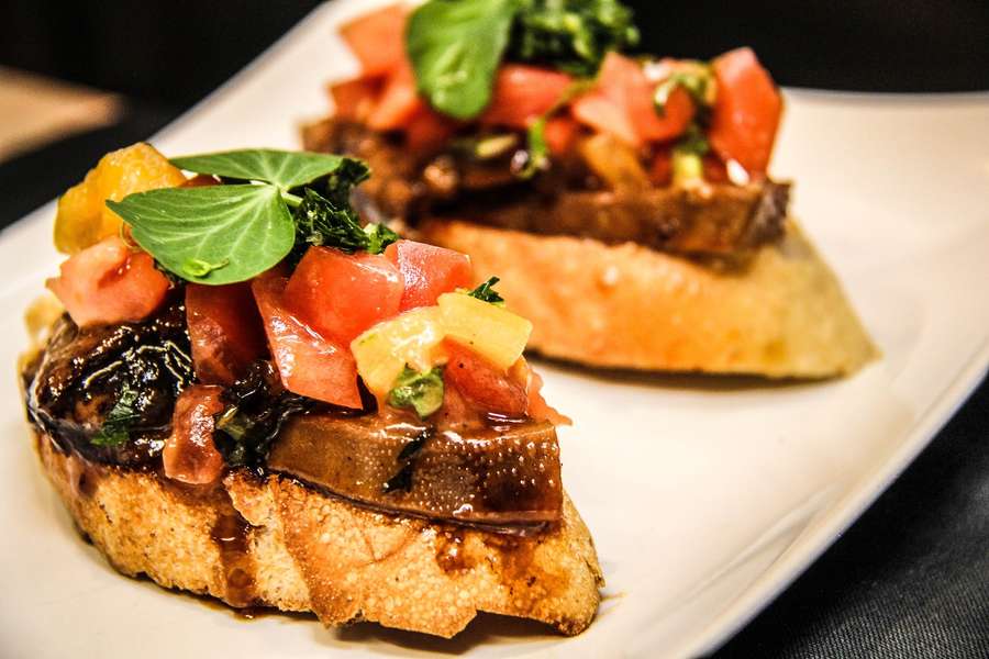 Parla: A Bar in Boston, MA - Thrillist