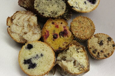 Best NYC Muffin Top Seinfeld - Taste Test - Thrillist