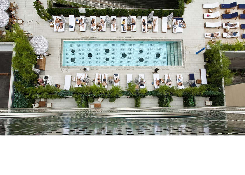 How to Sneak Into NYC Hotels With Rooftop Pools to Cool Off - Thrillist