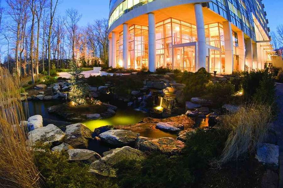 2941 Restaurant: A Restaurant in Falls Church, VA - Thrillist