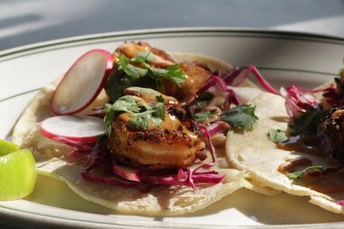 Greenpoint Fish And Lobster Co - Lobster Rolls, Oysters, Mussels ...