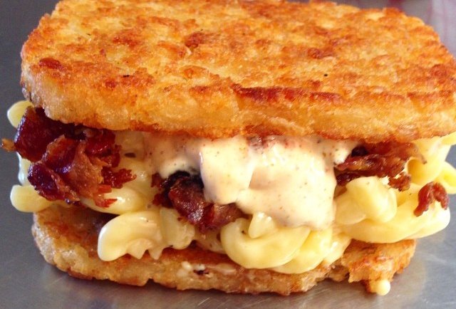 Mac 'n Hash - Philly Food Truck Mac Mart Creates Hash Brown, Bacon, Mac ...