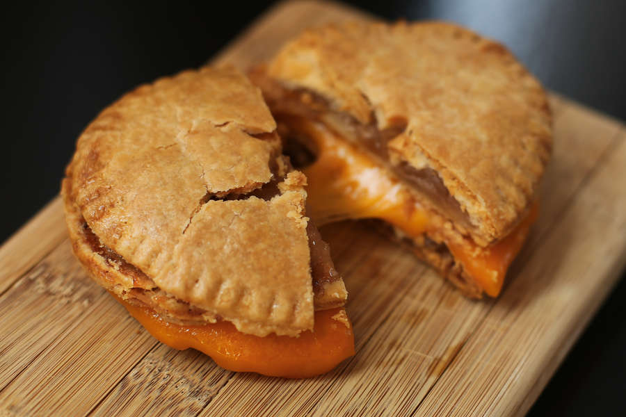 Apple Pie Grilled Cheese Recipe - Thrillist Recipes
