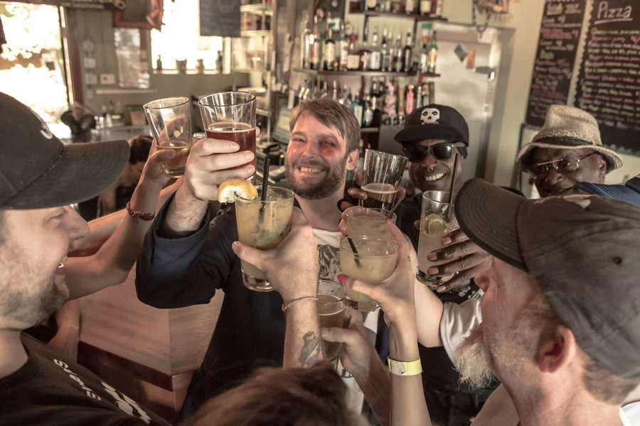 50 Things Every Man Should Do In A Bar At Least Once - Thrillist