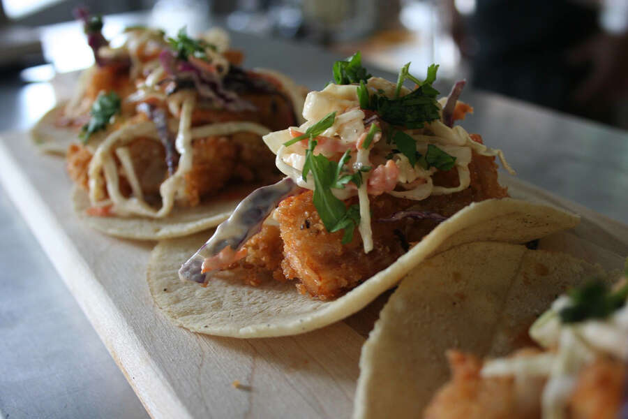 T&T Tacos & Tortas: A Restaurant in Montréal, QC - Thrillist