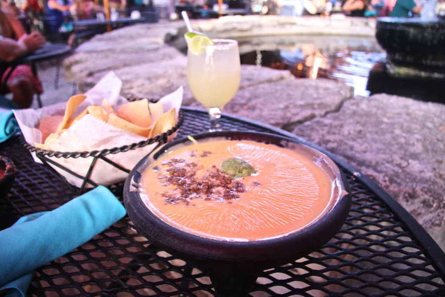 Matt's El Rancho: A Restaurant in Austin, TX - Thrillist