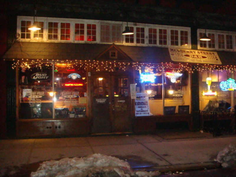 Mulberry Street Bar: A Bar in New York, NY - Thrillist