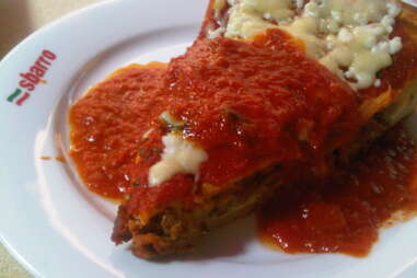 The 9 best airport Sbarros in the entire world - Thrillist