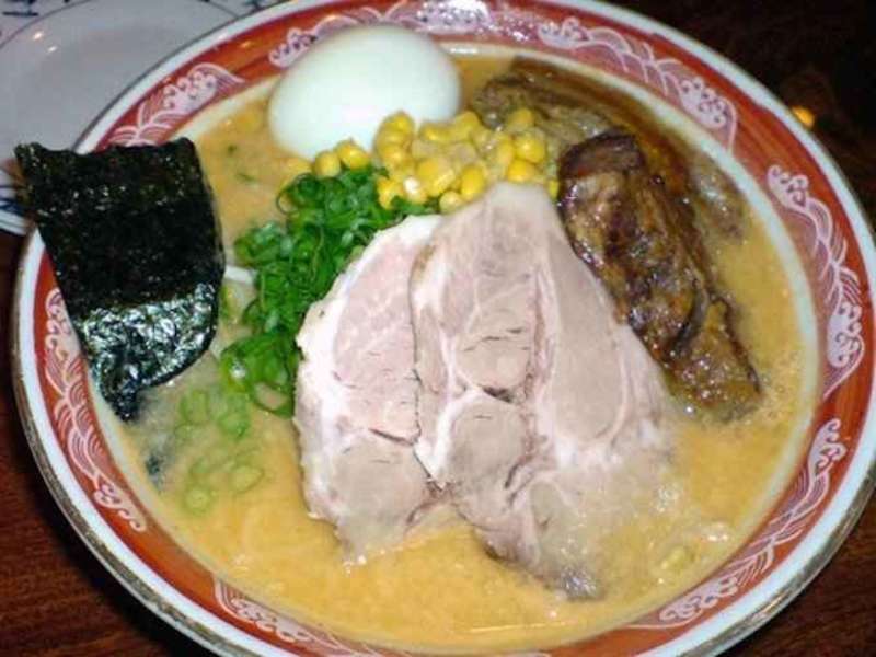 Santa Ramen: A Restaurant in San Mateo, CA - Thrillist