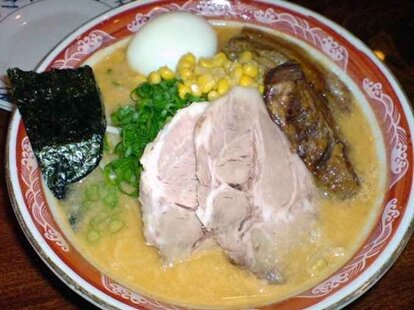 Santa Ramen: A Restaurant in San Mateo, CA - Thrillist