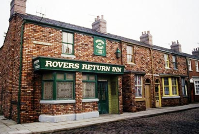 Fictional street rankings -- Spooner Street, Wisteria Lane, and Avenue ...