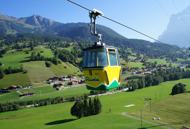 10 spectacular cable car rides from around the world