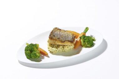 Air Food One: Airplane food delivery service brings meals to your home ...