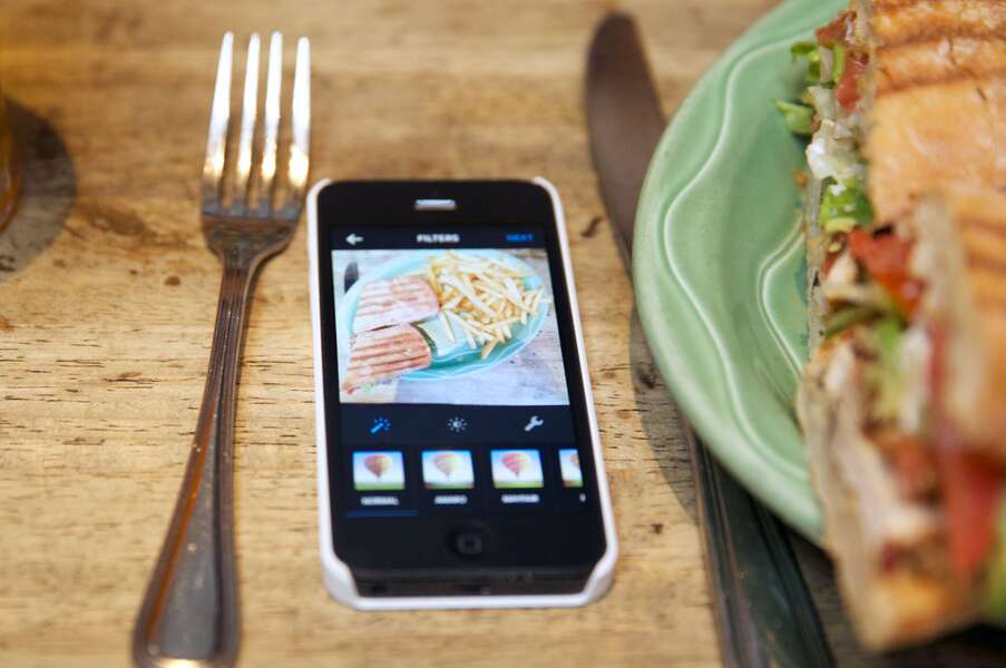 Instagramming food pics - reasons to Instagram food - Thrillist