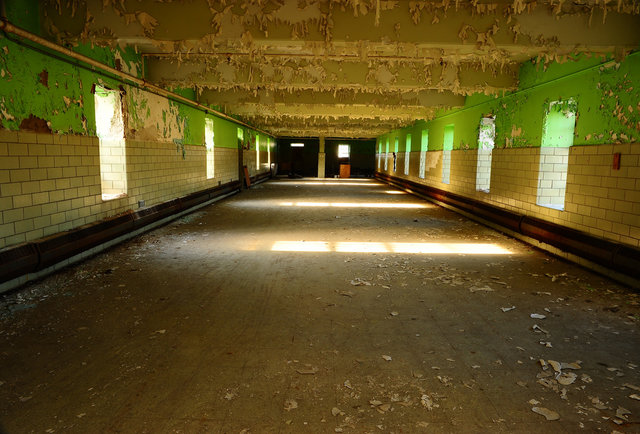 Abandoned Asylums - World's Most Terrifying Haunted Asylums