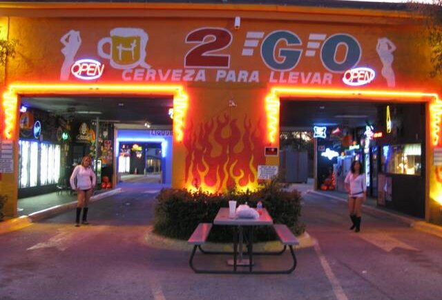 10 of America's best drive-thru liquor stores