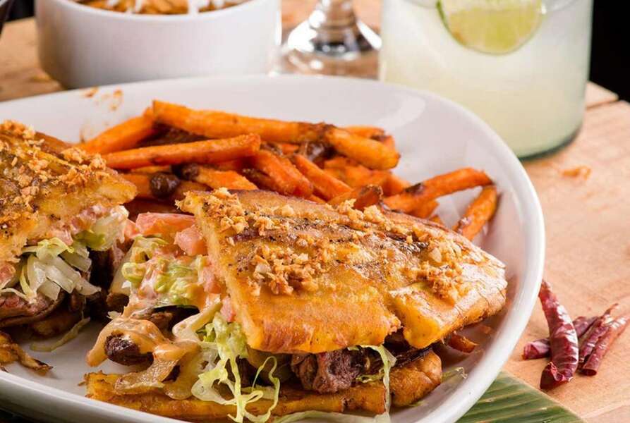 Mago Grill & Cantina: A Restaurant in South Barrington, IL - Thrillist