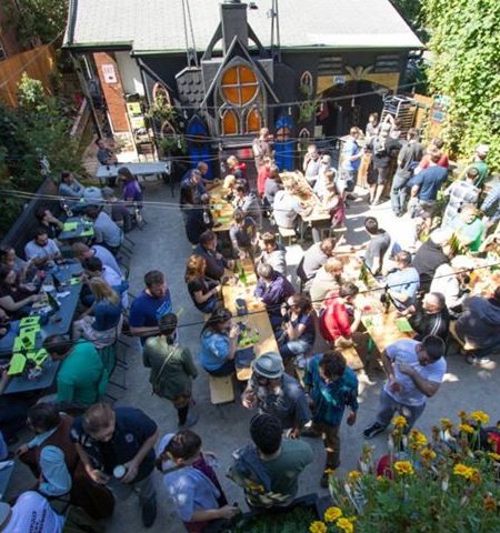 A local's guide to the best eating and drinking in Louisville - Thrillist