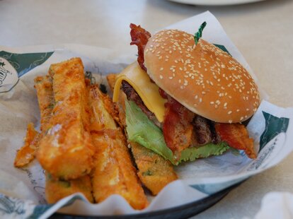 LA's Fast-Food Burger Mother Lode - Thrillist