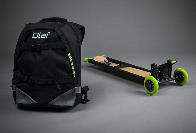 Scooter Suitcase from the Kickstarter-backed Company Olaf