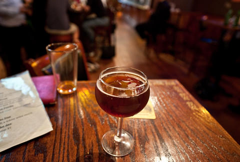 Best Bars In NYC - Manhattan Neighborhood Guide - Thrillist