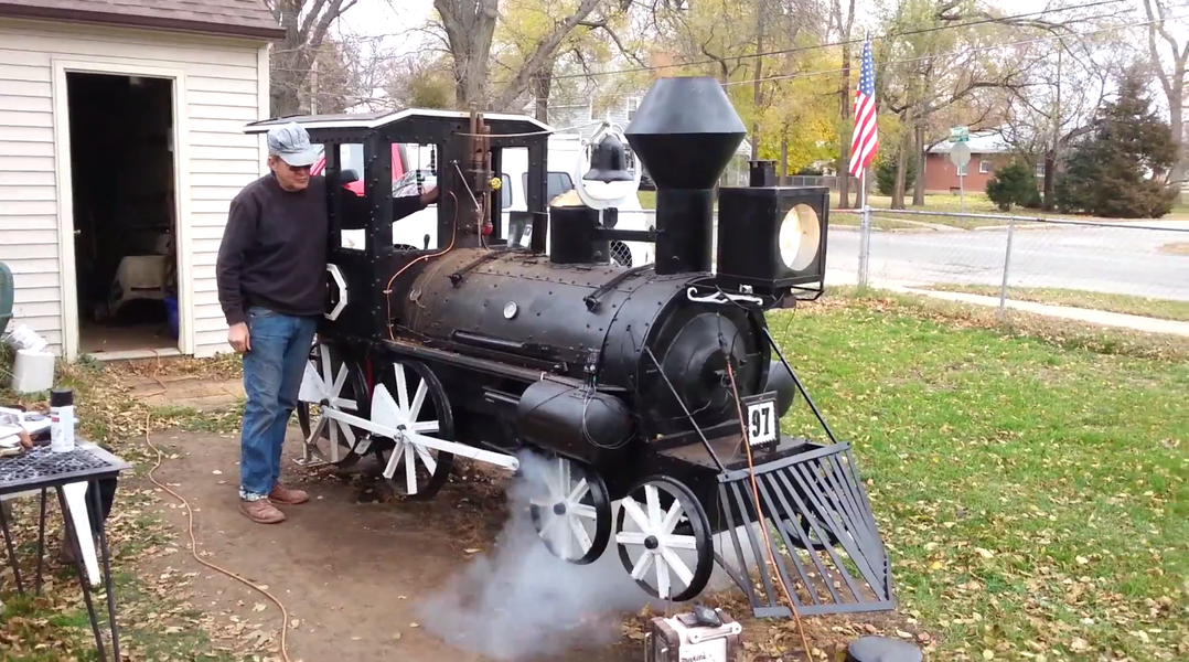 Dad Builds Steam Engine Train BBQ Smoker - Thrillist