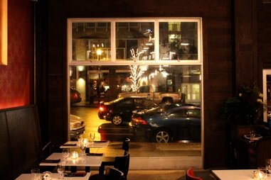 Manhattan - Eat - Thrillist Seattle