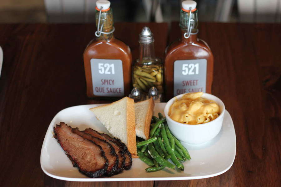 521 Kitchen & Que: A Restaurant in Atlanta, GA - Thrillist