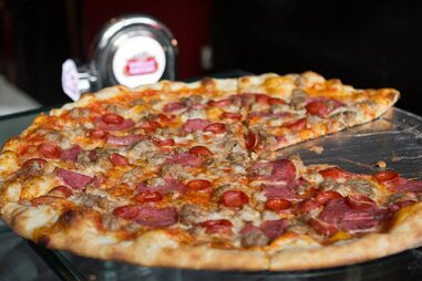 Best pizza in every Seattle neighborhood - Best pizza in Seattle ...