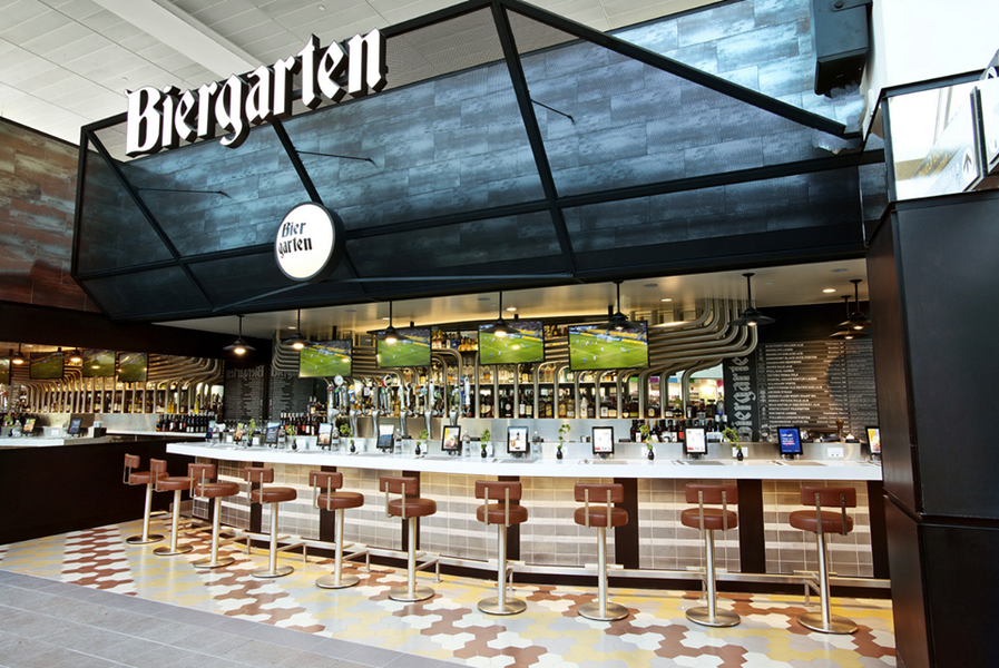 World's Best Airport Bars - In Between Flights, Listen to Live Music or ...