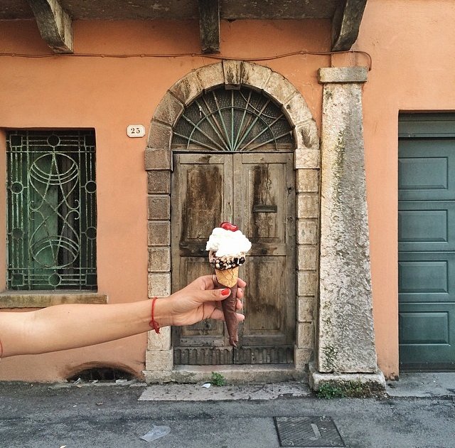 10 Italy Instagram accounts you should follow - Thrillist