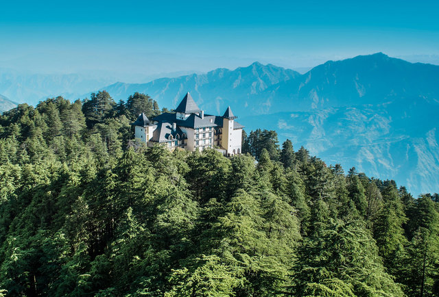 11 stunning hotels in the middle of nowhere