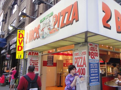 NYC cheap pizza price war: 2 Bros, Pizza king - Thrillist