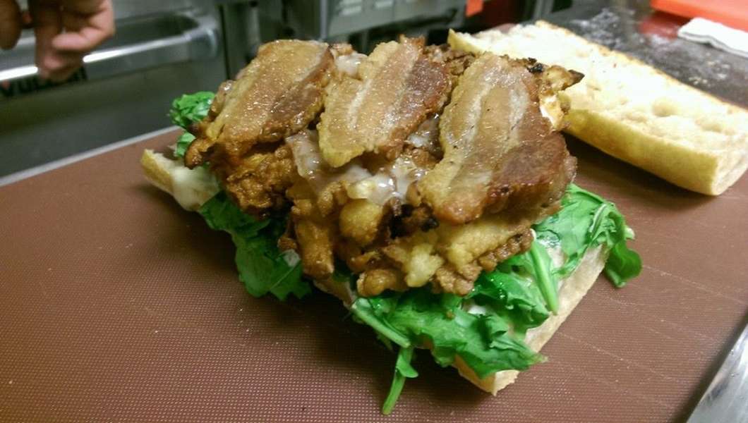 Mammoth: A Bar in Seattle, WA - Thrillist