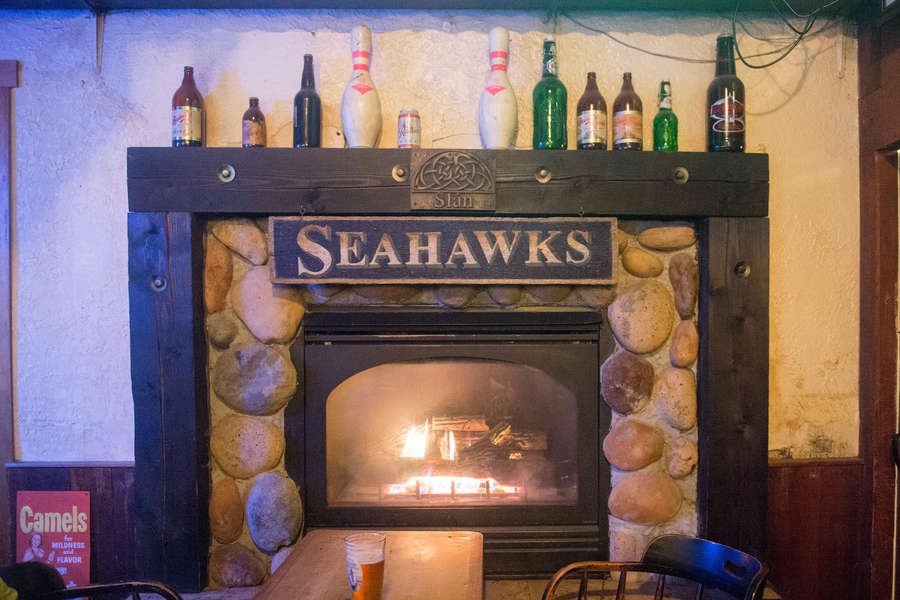 Sully's Snow Goose Saloon: A Bar in Seattle, WA - Thrillist