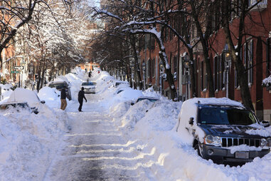 17 Things Only Bostonians Understand About Winter - Thrillist
