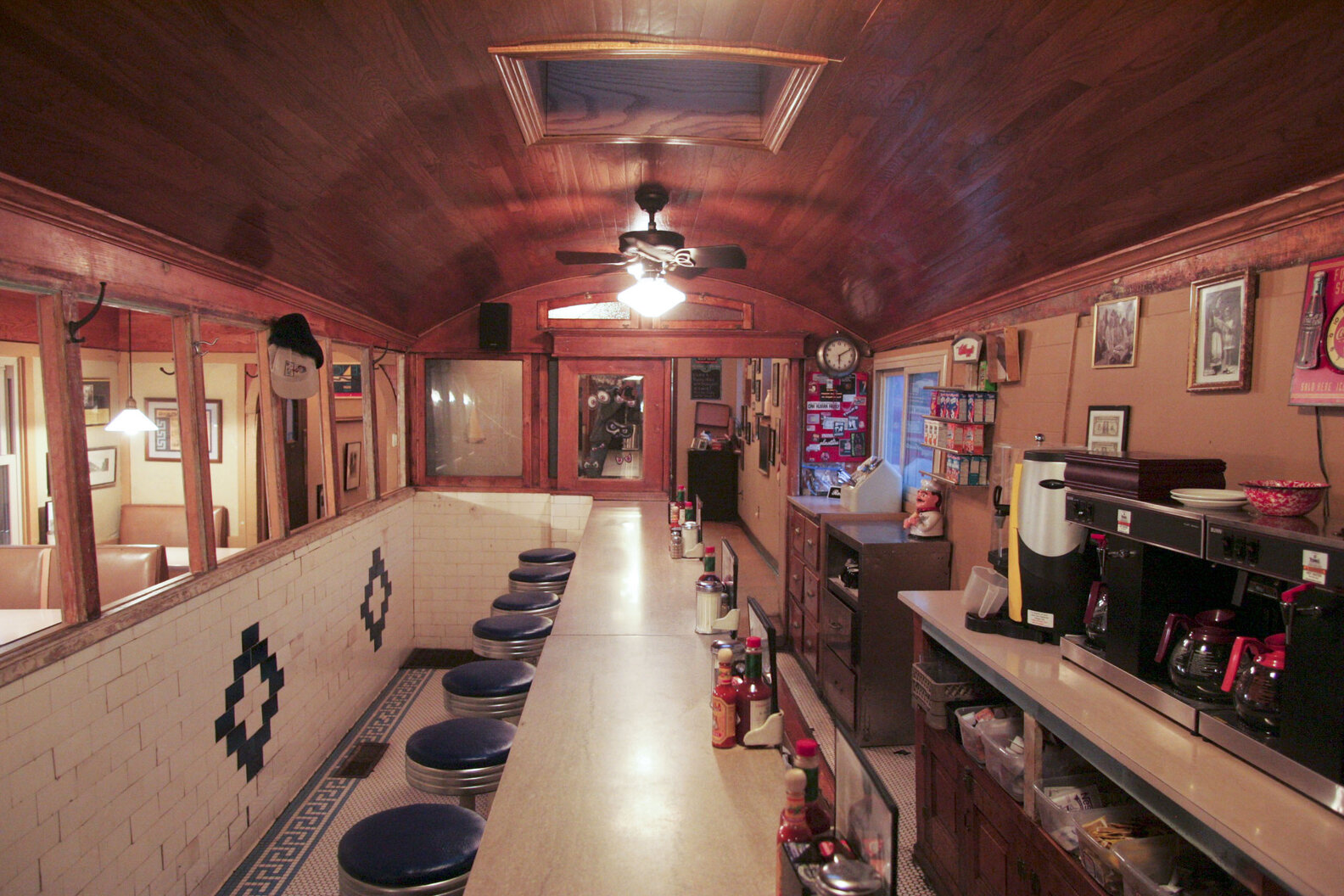 Best Diners in America: Classic Old School Diners to Visit in the US ...