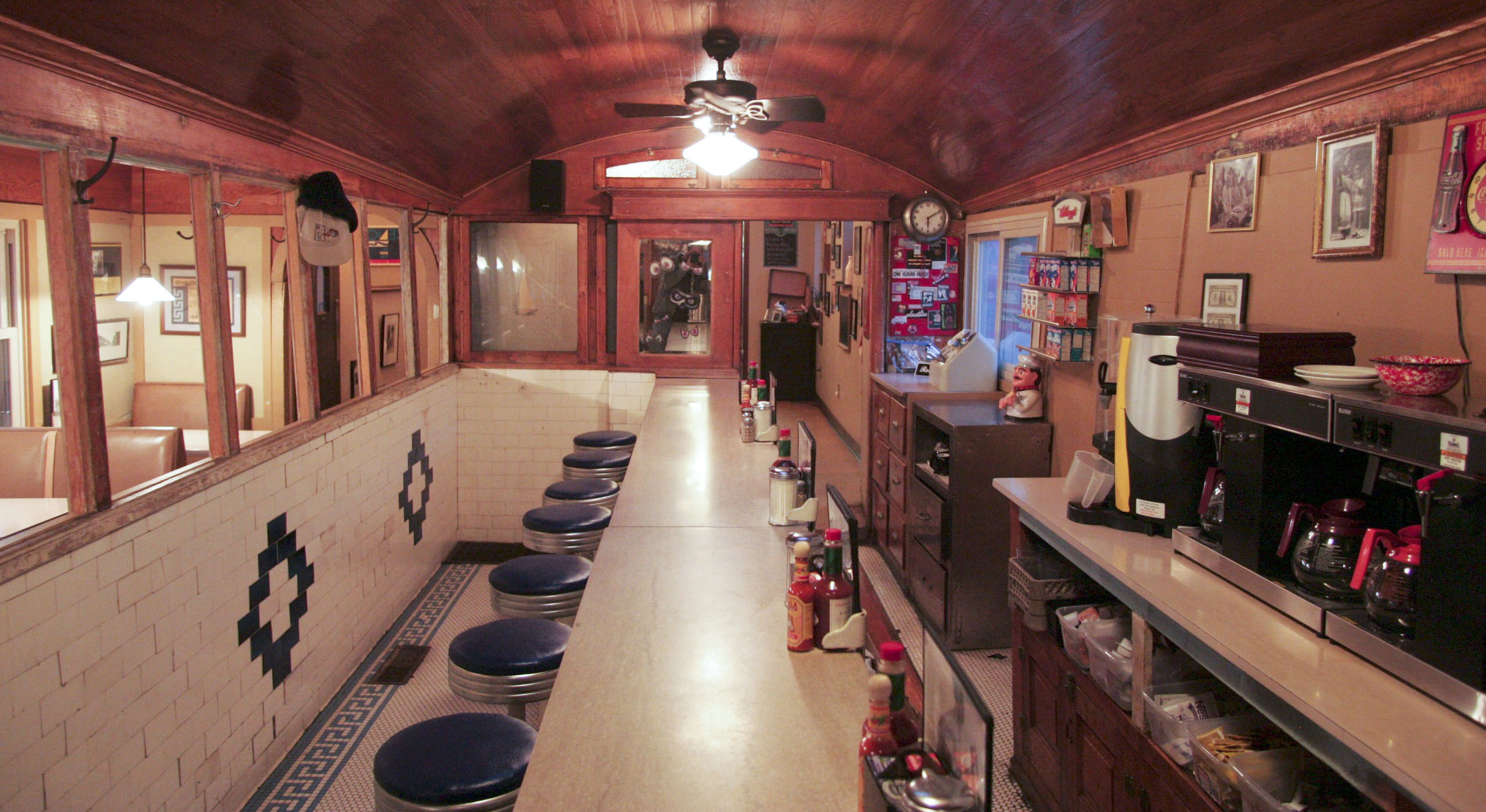 The Best Diners in America - Classic American Diners - 24-Hour Diners