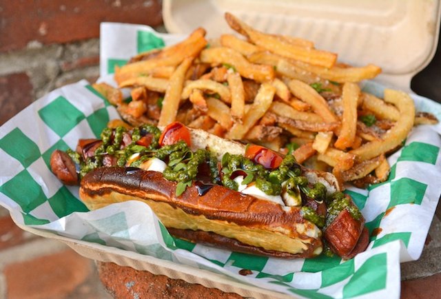 Swizzler Washington DC Hot Dog Food Truck