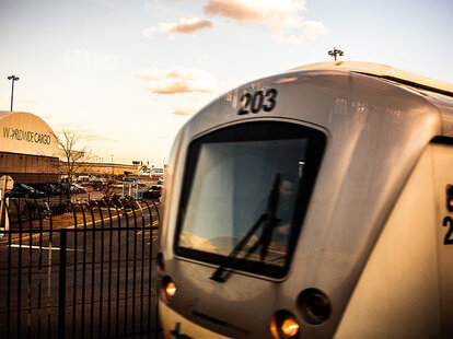 Cuomo Announces Plan To Finally Link LaGuardia And NYC Subway Via ...