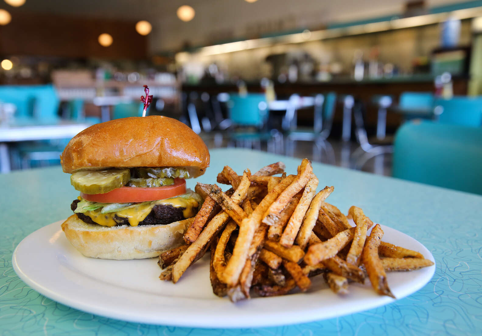 Best Diners in America: Classic Old School Diners to Visit in the US ...